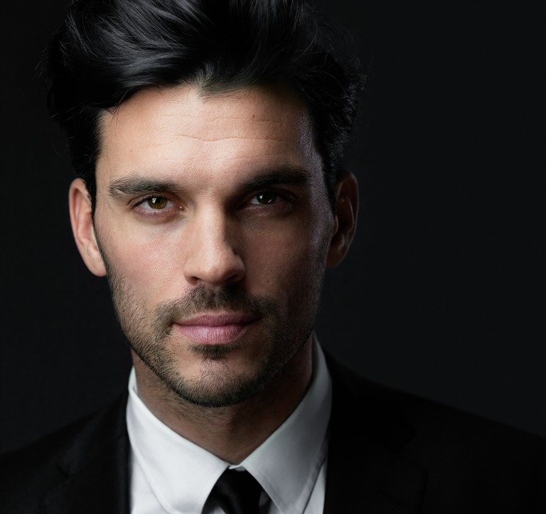 New York & Los Angeles Headshot Photographer - Peter Hurley